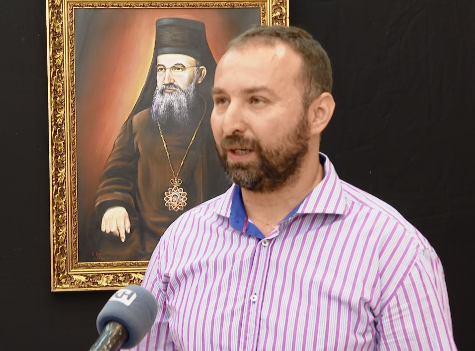 Херцег Нови: Отворена изложба икона и портрета „Побједа православља ...