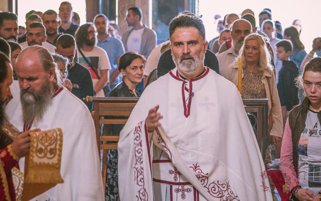 Протојереј Предраг Шћепановић: Нека је слава Богу који нам је кроз ...